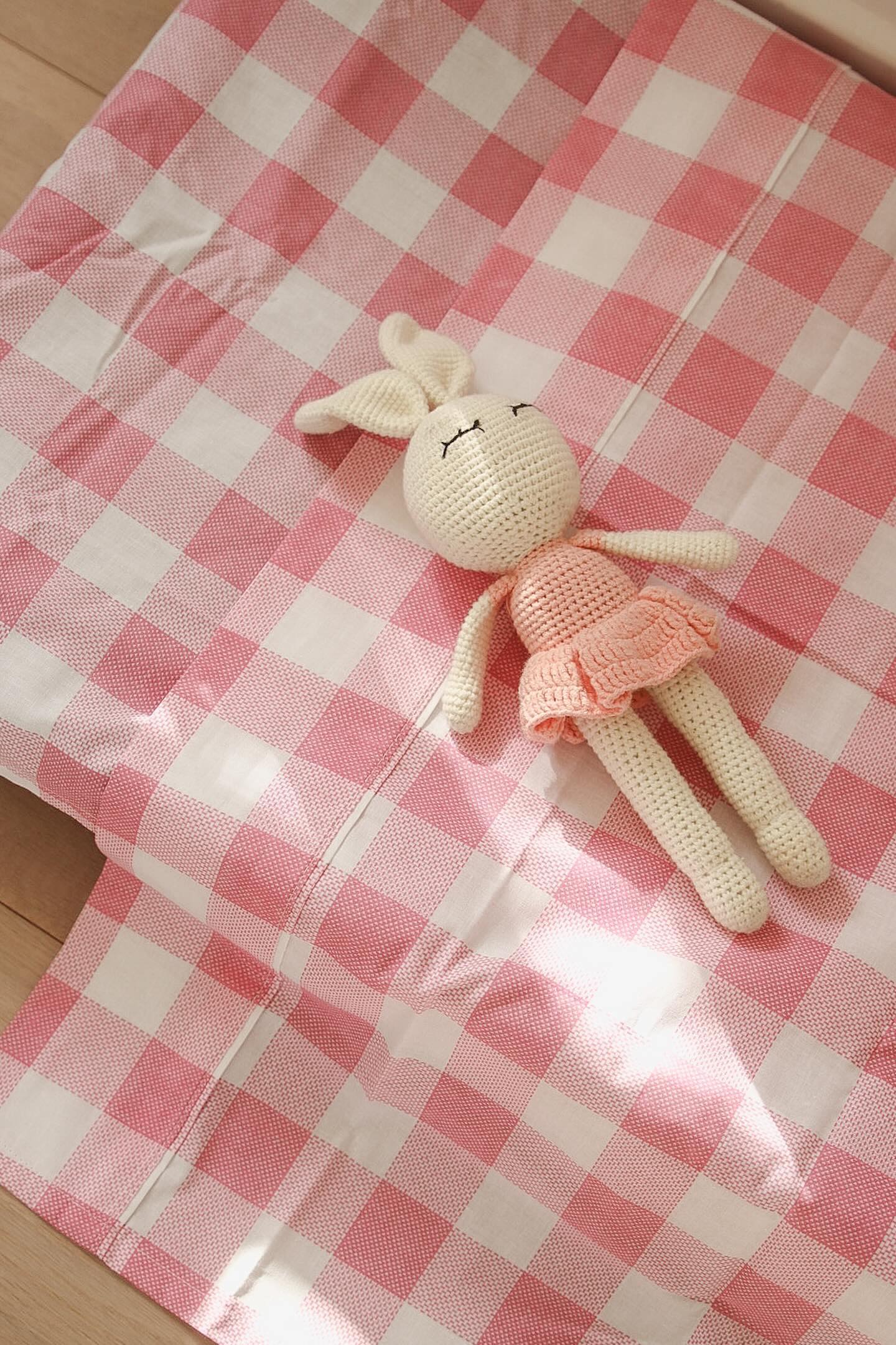 Kindergarten/Stacker Bed Sheet Sets - Gingham Pink | Arch Designs AU